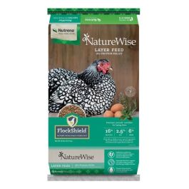 Bomgaars : Nutrena® NatureWise® Layer Feed Pellets : Poultry Feed