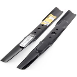 Bomgaars : Cub Cadet® Blade Set : Mower Blades