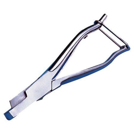 Bomgaars : Ideal Small V-Type Ear Notcher : Notchers